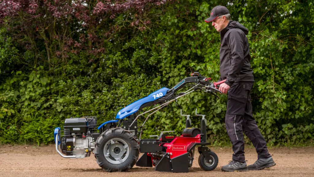 BLEC Machinery for Landscaping and Turf Renovation I Redexim